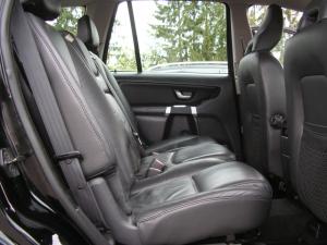Melns Volvo XC90 2010 Rīga, ar dzinēja tilpumu 2.50 L un nobraukumu 252 tūkst. km par 10750 €, foto 10 vietnē AUTOMOTO.COM.LV