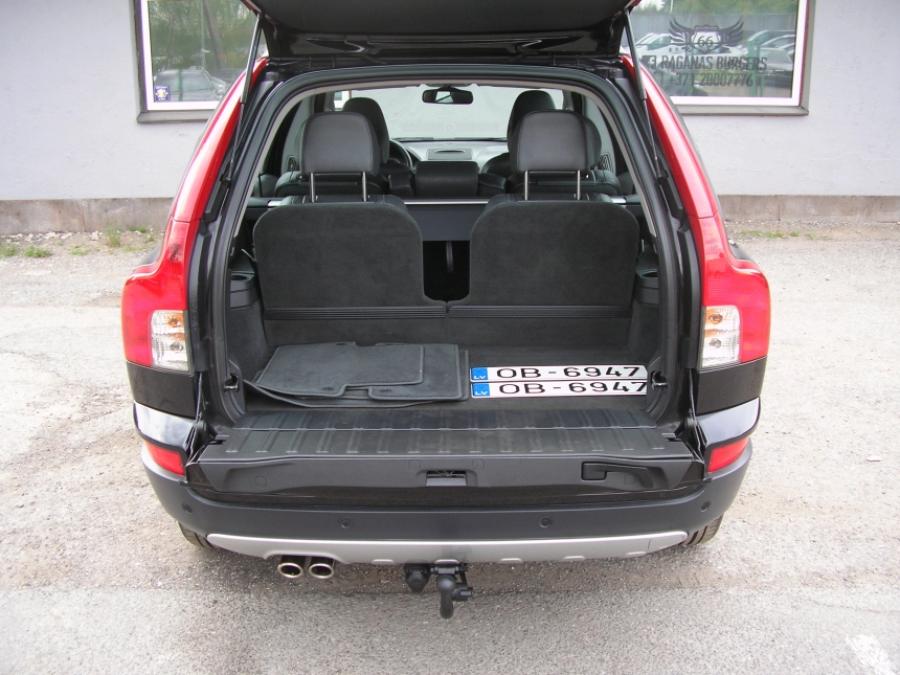 Melns Volvo XC90 2010 Rīga, ar dzinēja tilpumu 2.50 L un nobraukumu 252 tūkst. km par 10750 €, foto 11 vietnē AUTOMOTO.COM.LV