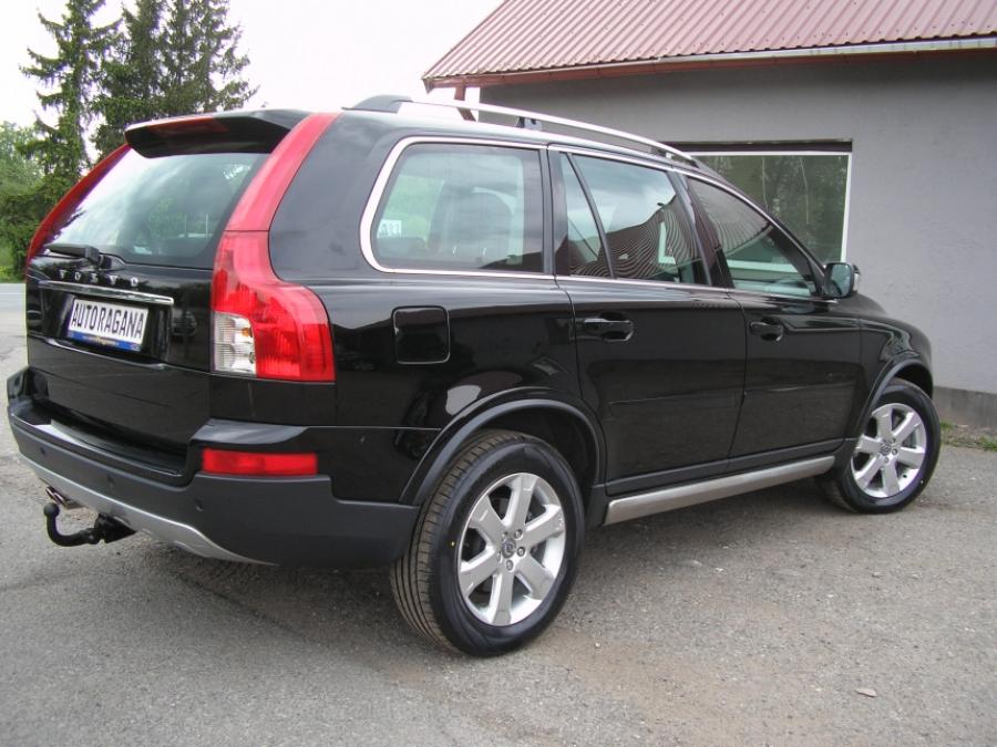 Melns Volvo XC90 2010 Rīga, ar dzinēja tilpumu 2.50 L un nobraukumu 252 tūkst. km par 10750 €, foto 21 vietnē AUTOMOTO.COM.LV