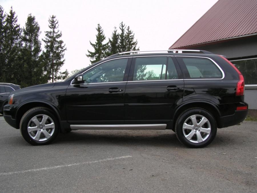 Melns Volvo XC90 2010 Rīga, ar dzinēja tilpumu 2.50 L un nobraukumu 252 tūkst. km par 10750 €, foto 23 vietnē AUTOMOTO.COM.LV