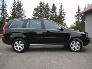 Melns Volvo XC90 2010 Rīga, ar dzinēja tilpumu 2.50 L un nobraukumu 252 tūkst. km par 10750 €, foto 24 vietnē AUTOMOTO.COM.LV