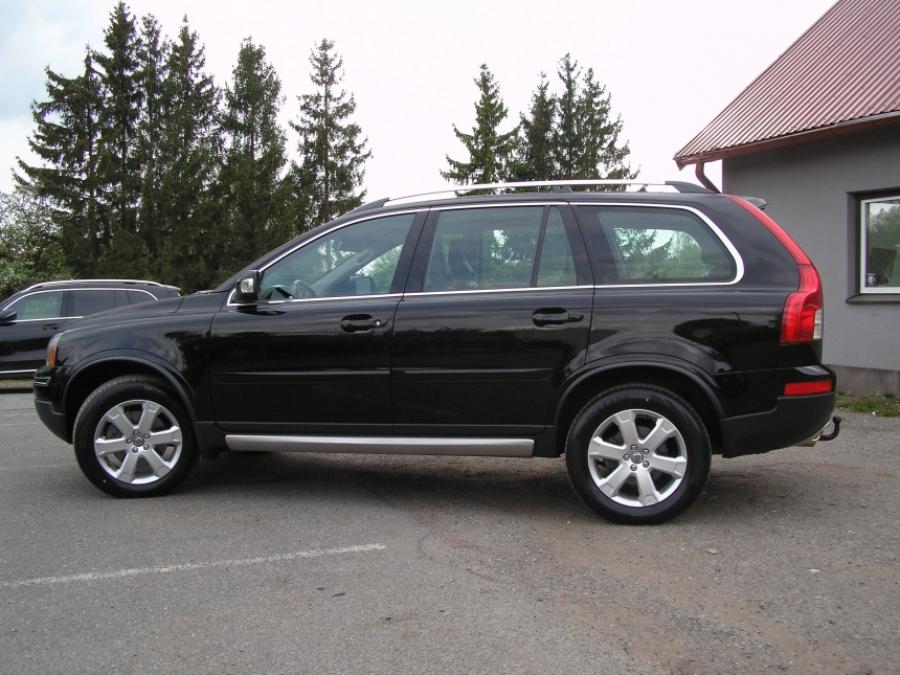 Melns Volvo XC90 2010 Rīga, ar dzinēja tilpumu 2.50 L un nobraukumu 252 tūkst. km par 10750 €, foto 27 vietnē AUTOMOTO.COM.LV