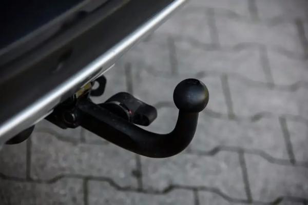 Melns Volvo XC90 2010 Jelgava, ar dzinēja tilpumu 2.40 L un nobraukumu 243 tūkst. km par 9990 €, foto 4 vietnē AUTOMOTO.COM.LV