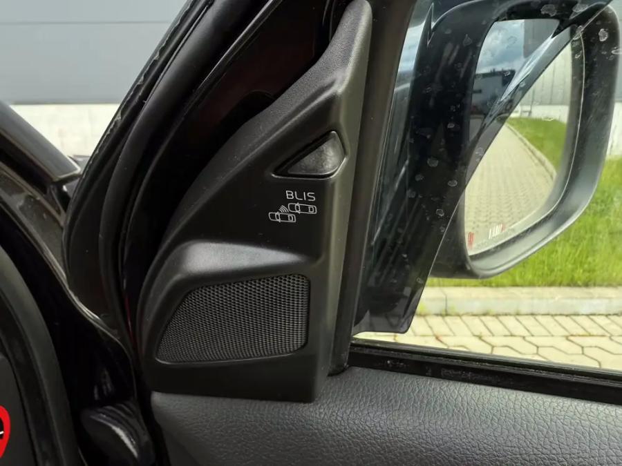 Melns Volvo XC90 2010 Rīga, ar dzinēja tilpumu 2.40 L un nobraukumu 297 tūkst. km par 7100 €, foto 19 vietnē AUTOMOTO.COM.LV