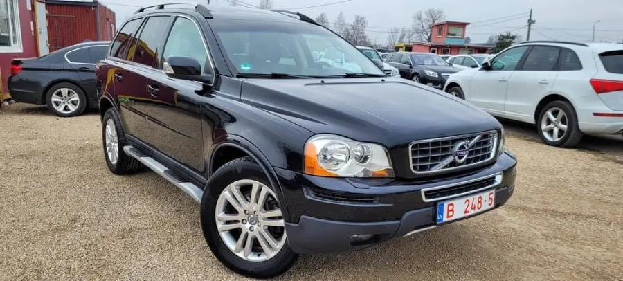 Melns Volvo XC90 2010 Rīga, ar dzinēja tilpumu 2.40 L un nobraukumu 238 tūkst. km par 10900 €, foto 4 vietnē AUTOMOTO.COM.LV