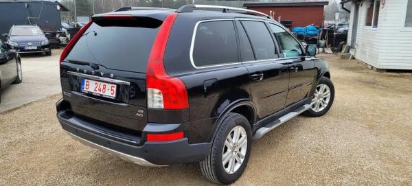 Melns Volvo XC90 2010 Rīga, ar dzinēja tilpumu 2.40 L un nobraukumu 238 tūkst. km par 10900 €, foto 6 vietnē AUTOMOTO.COM.LV