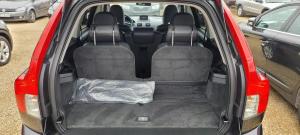 Melns Volvo XC90 2010 Rīga, ar dzinēja tilpumu 2.40 L un nobraukumu 238 tūkst. km par 10900 €, foto 17 vietnē AUTOMOTO.COM.LV