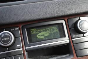 Black Volvo XC90 2010 in Riga, with an engine capacity of 2.40 L and mileage of 247 thousand km for 9690 €, photo 20 on AUTOMOTO.COM.LV