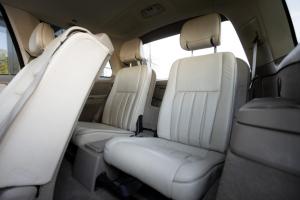 Black Volvo XC90 2010 in Riga, with an engine capacity of 2.40 L and mileage of 243 thousand km for 10500 €, photo 52 on AUTOMOTO.COM.LV