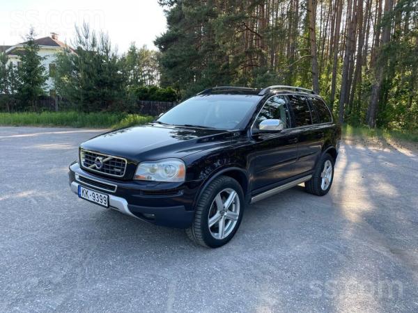 Melns Volvo XC90 2010 Jūrmala, ar dzinēja tilpumu 2.40 L un nobraukumu 305 tūkst. km par 7800 €, foto 5 vietnē AUTOMOTO.COM.LV