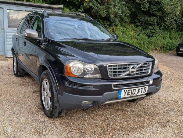 Black Volvo XC90 2010 in Raseiniai, with an engine capacity of 0.00 L and mileage of 183 thousand km for 2350 €, photo 3 on AUTOMOTO.COM.LV