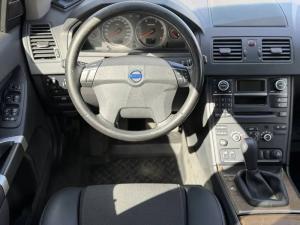 Melns Volvo XC90 2010 Rīga, ar dzinēja tilpumu 2.40 L un nobraukumu 312 tūkst. km par 8490 €, foto 14 vietnē AUTOMOTO.COM.LV