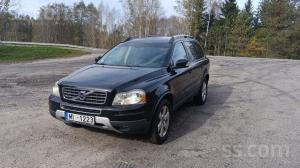 Black Volvo XC90 2010 in Daugavpils, with an engine capacity of 2.40 L and mileage of 237 thousand km for 8900 €, photo 6 on AUTOMOTO.COM.LV