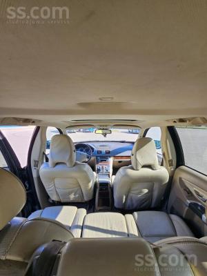 Melns Volvo XC90 2010 Cēsis, ar dzinēja tilpumu 2.40 L un nobraukumu 315 tūkst. km par 7997 €, foto 7 vietnē AUTOMOTO.COM.LV