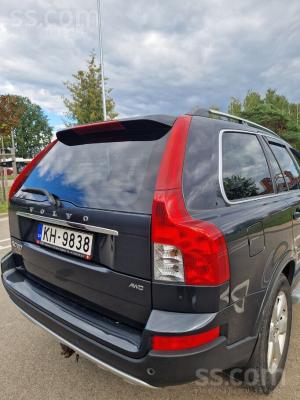 Black Volvo XC90 2010 in Riga, with an engine capacity of 2.40 L and mileage of 267 thousand km for 6800 €, photo  on AUTOMOTO.COM.LV