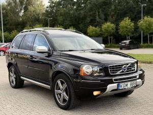 Black Volvo XC90 2010 in Vilnius, with an engine capacity of 3.20 L and mileage of 299 thousand km for 7500 €, photo 8 on AUTOMOTO.COM.LV