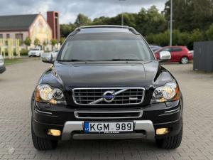 Black Volvo XC90 2010 in Vilnius, with an engine capacity of 3.20 L and mileage of 299 thousand km for 7500 €, photo 9 on AUTOMOTO.COM.LV