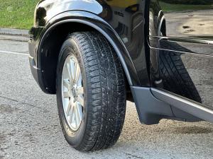 Melns Volvo XC90 2010 Jonava, ar dzinēja tilpumu 2.40 L un nobraukumu 390 tūkst. km par 7850 €, foto 19 vietnē AUTOMOTO.COM.LV