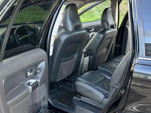 Melns Volvo XC90 2010 Jonava, ar dzinēja tilpumu 2.40 L un nobraukumu 390 tūkst. km par 7850 €, foto 30 vietnē AUTOMOTO.COM.LV