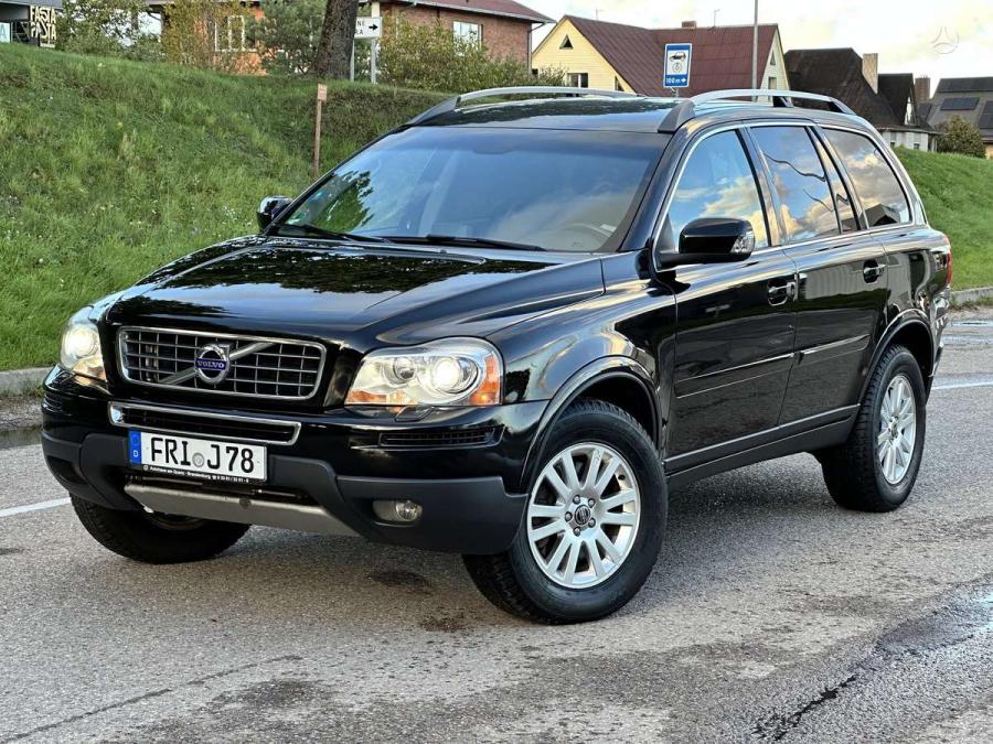 Черный Вольво ХС90 2010 в Ионава, объемом двигателя 2.40 л и пробегом 390 тыс. км за 7850 €, фото 4 на AUTOMOTO.COM.LV