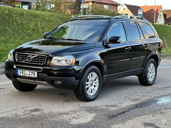 Volvo XC90 2010 Jonava vietnē Melns Volvo XC90 2010 Jonava, ar dzinēja tilpumu 2.40 L un nobraukumu 390 tūkst. km par 7850 €, foto 5 vietnē AUTOMOTO.COM.LV