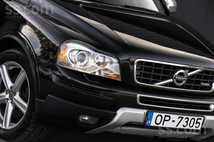 Melns Volvo XC90 2010 Jelgava, ar dzinēja tilpumu 2.40 L un nobraukumu 315 tūkst. km par 8000 €, foto 5 vietnē AUTOMOTO.COM.LV