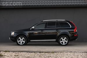 Melns Volvo XC90 2010 Jelgava, ar dzinēja tilpumu 2.40 L un nobraukumu 315 tūkst. km par 8000 €, foto 10 vietnē AUTOMOTO.COM.LV