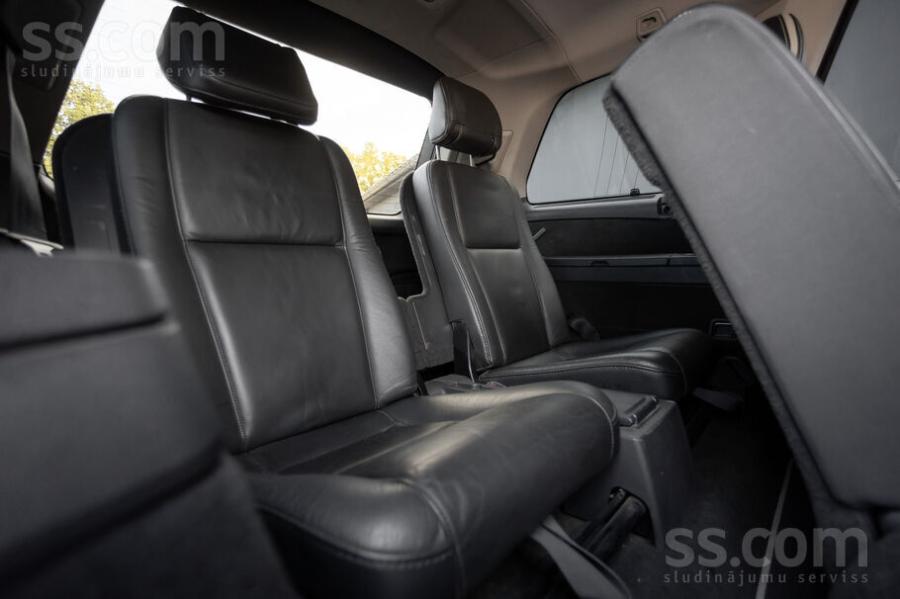 Melns Volvo XC90 2010 Jelgava, ar dzinēja tilpumu 2.40 L un nobraukumu 315 tūkst. km par 8000 €, foto 15 vietnē AUTOMOTO.COM.LV