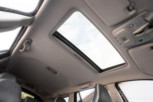Melns Volvo XC90 2010 Jelgava, ar dzinēja tilpumu 2.40 L un nobraukumu 315 tūkst. km par 8000 €, foto 16 vietnē AUTOMOTO.COM.LV