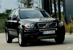 Black Volvo XC90 2010 in Vilnius, with an engine capacity of 2.40 L and mileage of 270 thousand km for 9499 €, photo 4 on AUTOMOTO.COM.LV