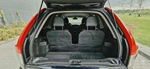 Black Volvo XC90 2010 in Vilnius, with an engine capacity of 2.40 L and mileage of 270 thousand km for 9499 €, photo 14 on AUTOMOTO.COM.LV