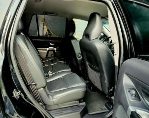 Black Volvo XC90 2010 in Vilnius, with an engine capacity of 2.40 L and mileage of 270 thousand km for 9499 €, photo 15 on AUTOMOTO.COM.LV