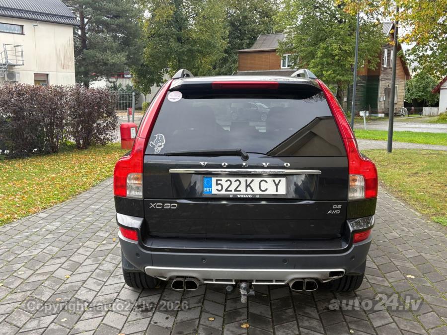 Черный Вольво ХС90 2010 в Рапла, объемом двигателя 2.40 л и пробегом 402 тыс. км за 6000 €, фото 9 на AUTOMOTO.COM.LV