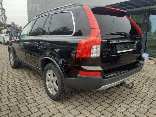 Volvo XC90 2010 Rīga vietnē Melns Volvo XC90 2010 Rīga, ar dzinēja tilpumu 2.40 L un nobraukumu 222 tūkst. km par 11200 €, foto 5 vietnē AUTOMOTO.COM.LV