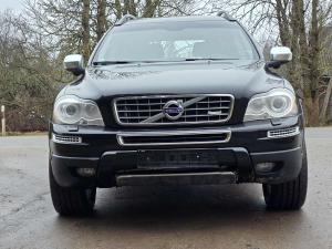 Melns Volvo XC90 2011 Viļņa, ar dzinēja tilpumu 2.40 L un nobraukumu 286 tūkst. km par 10350 €, foto 16 vietnē AUTOMOTO.COM.LV
