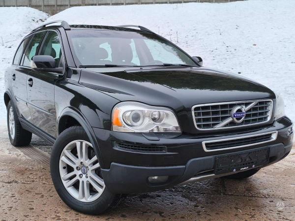 Black Volvo XC90 2011 in Vilnius, with an engine capacity of 2.40 L and mileage of 275 thousand km for 11650 €, photo 1 on AUTOMOTO.COM.LV