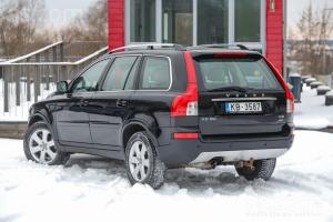 Black Volvo XC90 2011 in Riga, with an engine capacity of 2.40 L and mileage of 0 thousand km for 5990 €, photo 3 on AUTOMOTO.COM.LV