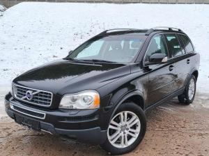 Black Volvo XC90 2011 in Vilnius, with an engine capacity of 2.40 L and mileage of 275 thousand km for 11480 €, photo 18 on AUTOMOTO.COM.LV