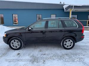 Black Volvo XC90 2011 in Rapla, with an engine capacity of 2.40 L and mileage of 258 thousand km for 10400 €, photo 7 on AUTOMOTO.COM.LV