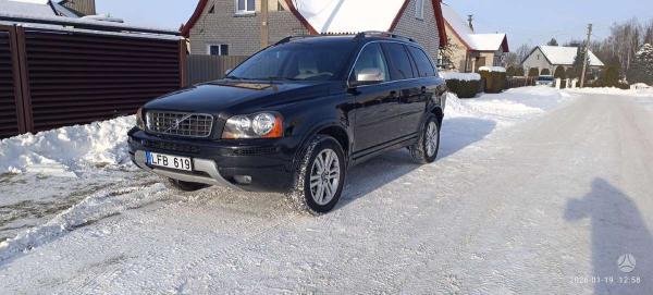 Melns Volvo XC90 2011 Raseiniai, ar dzinēja tilpumu 3.20 L un nobraukumu 180 tūkst. km par 7199 €, foto 1 vietnē AUTOMOTO.COM.LV