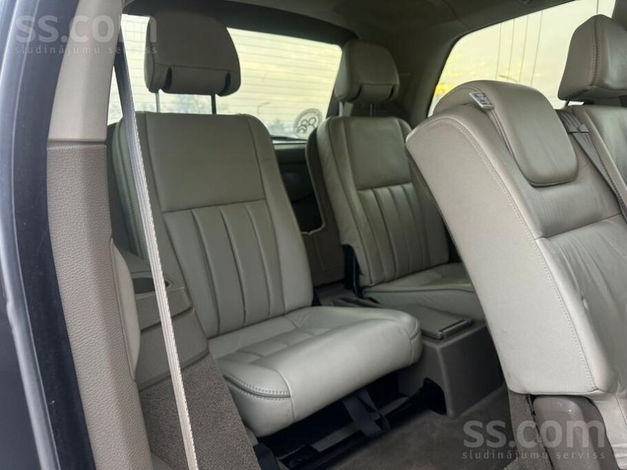 Melns Volvo XC90 2011 Jelgava, ar dzinēja tilpumu 2.40 L un nobraukumu 0 tūkst. km par 11800 €, foto 12 vietnē AUTOMOTO.COM.LV