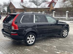 Black Volvo XC90 2011 in Vilnius, with an engine capacity of 2.40 L and mileage of 288 thousand km for 8950 €, photo 5 on AUTOMOTO.COM.LV