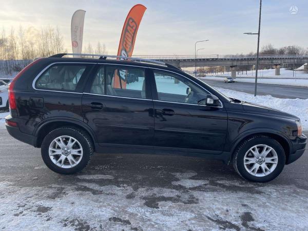 Melns Volvo XC90 2011 Kauņa, ar dzinēja tilpumu 2.40 L un nobraukumu 327 tūkst. km par 7350 €, foto 8 vietnē AUTOMOTO.COM.LV