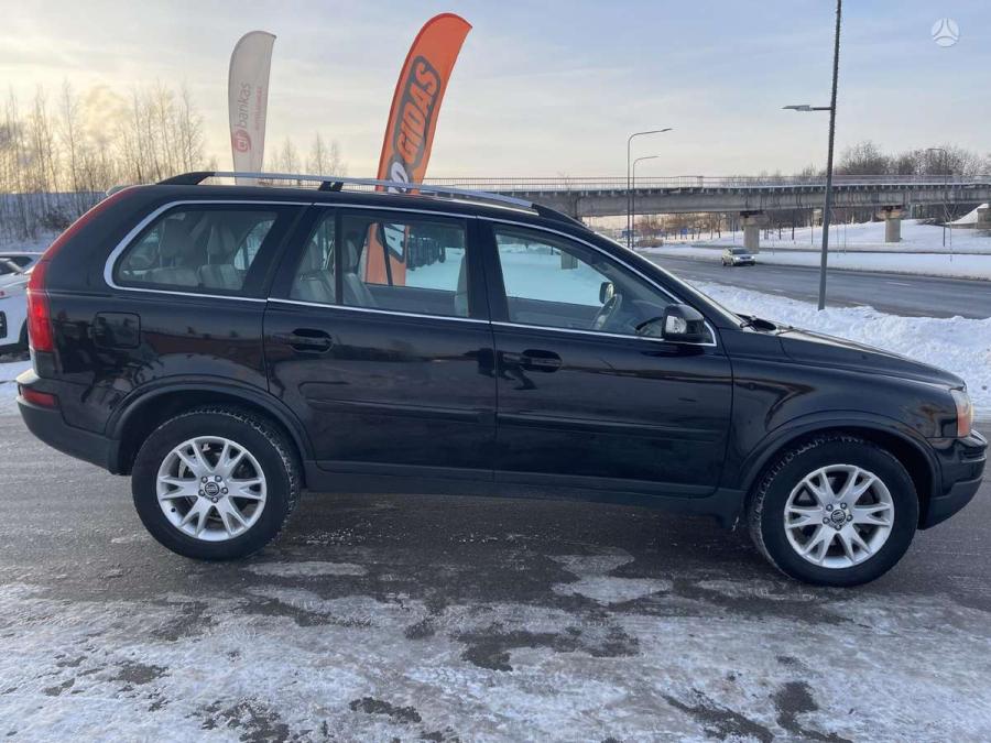 Melns Volvo XC90 2011 Kauņa, ar dzinēja tilpumu 2.40 L un nobraukumu 327 tūkst. km par 7350 €, foto 8 vietnē AUTOMOTO.COM.LV