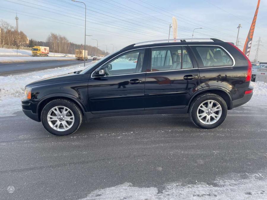Melns Volvo XC90 2011 Kauņa, ar dzinēja tilpumu 2.40 L un nobraukumu 327 tūkst. km par 7350 €, foto 16 vietnē AUTOMOTO.COM.LV
