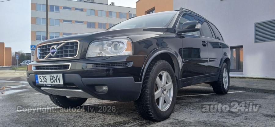 Melns Volvo XC90 2011 Tallina, ar dzinēja tilpumu 2.40 L un nobraukumu 234 tūkst. km par 9700 €, foto 5 vietnē AUTOMOTO.COM.LV