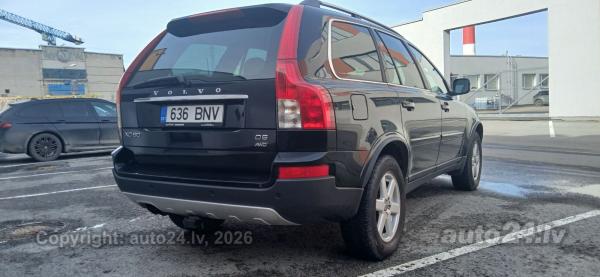 Black Volvo XC90 2011 in Tallinn, with an engine capacity of 2.40 L and mileage of 234 thousand km for 9700 €, photo 9 on AUTOMOTO.COM.LV