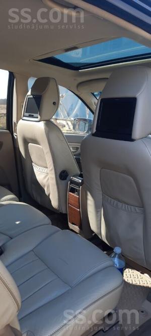 Melns Volvo XC90 2011 Preiļi, ar dzinēja tilpumu 2.40 L un nobraukumu 272 tūkst. km par 10000 €, foto 11 vietnē AUTOMOTO.COM.LV