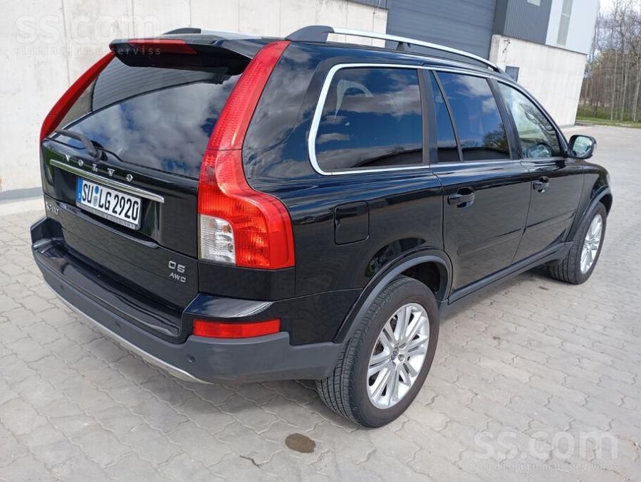 Melns Volvo XC90 2011 Bauska, ar dzinēja tilpumu 2.40 L un nobraukumu 259 tūkst. km par 8990 €, foto 5 vietnē AUTOMOTO.COM.LV