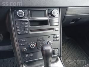 Melns Volvo XC90 2011 Bauska, ar dzinēja tilpumu 2.40 L un nobraukumu 259 tūkst. km par 8990 €, foto 12 vietnē AUTOMOTO.COM.LV